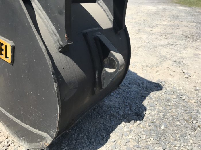 18'' Bucket for 80CL Excavator - Diesel Equipment