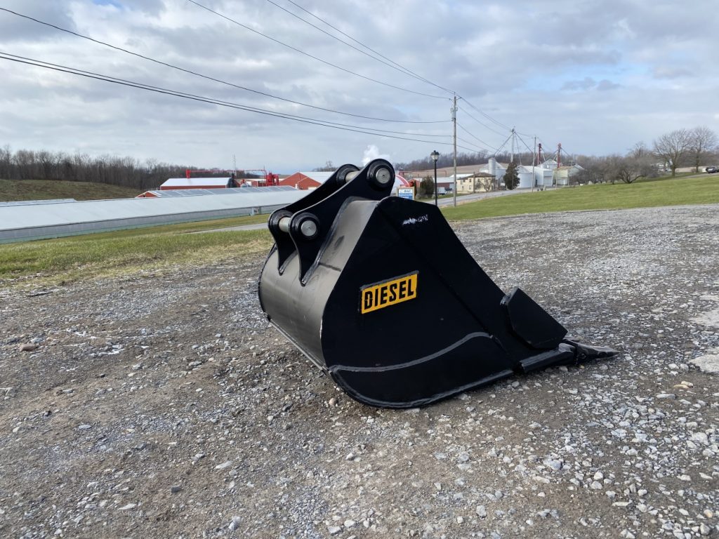 30" Bucket for 50CL Excavator - Diesel Equipment