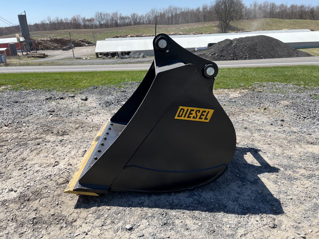 60'' DC Bucket for 160CL Excavator - Diesel Equipment