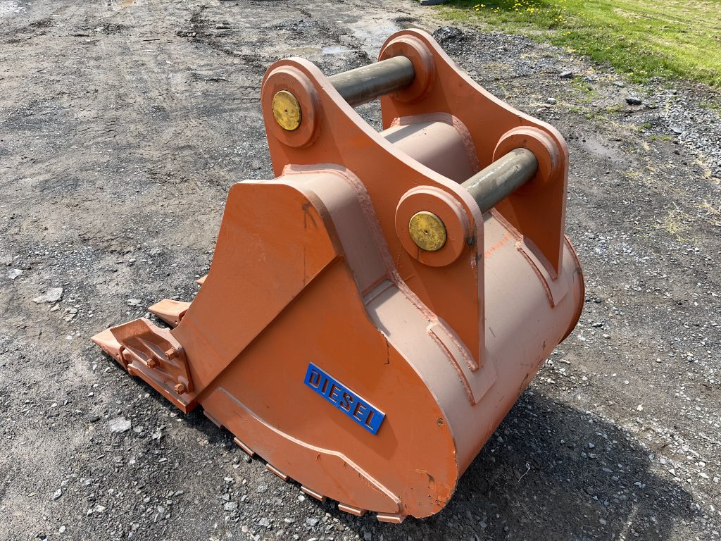 42'' Bucket for ZX350 Excavator - Diesel Equipment