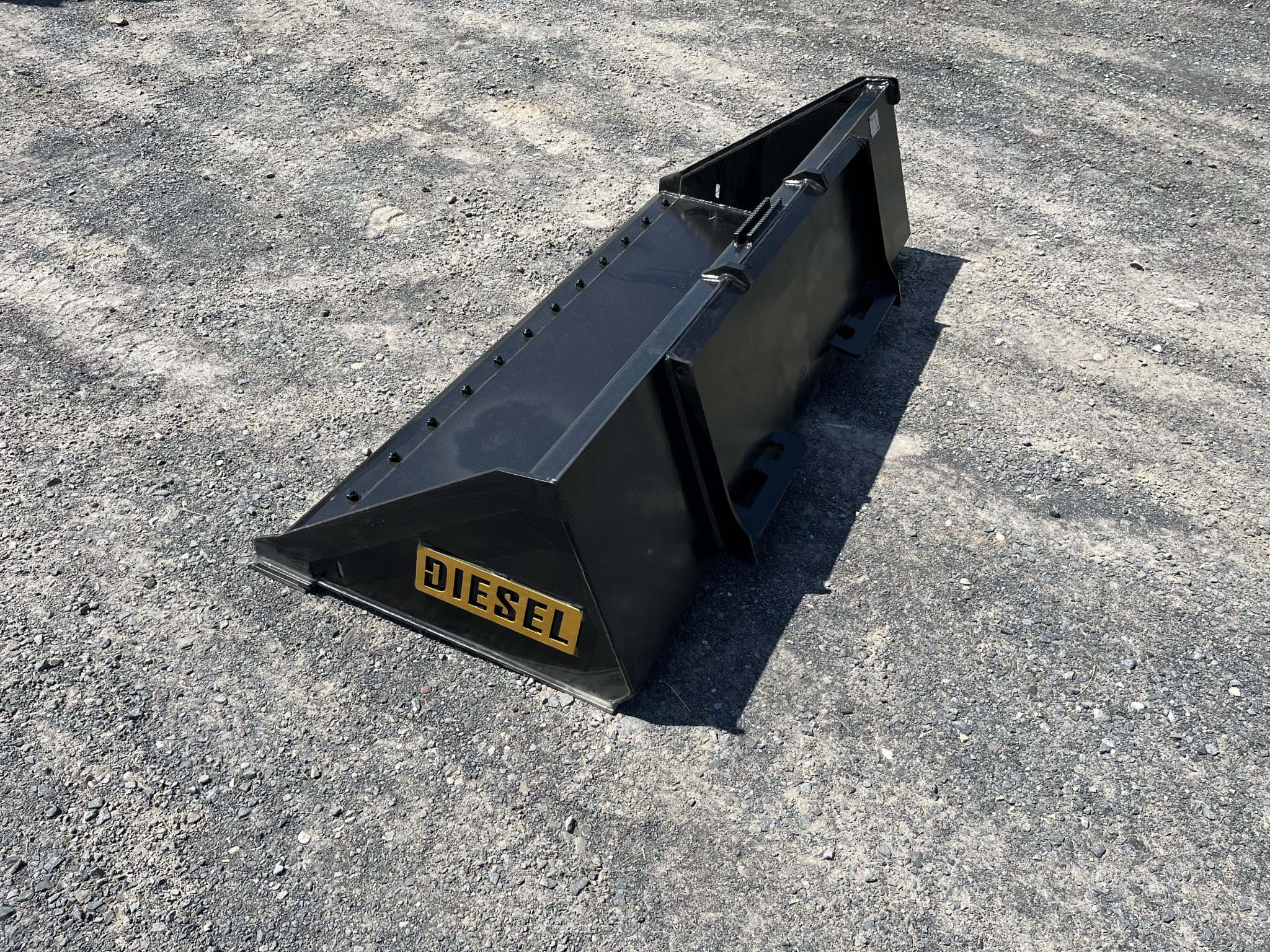 80" Heavy Duty Low Profile Skid Steer Bucket - Diesel Equipment