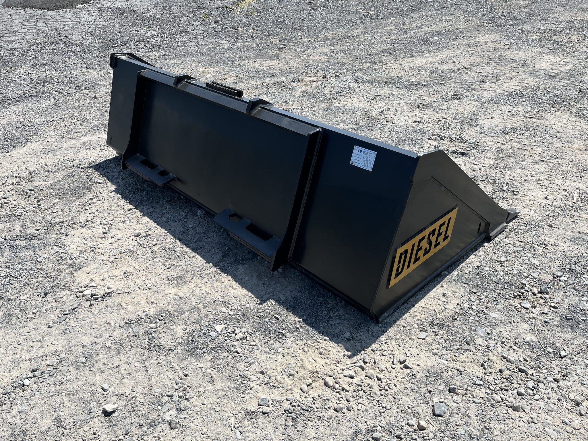 76" Heavy Duty Low Profile Skid Steer Tooth Bucket - Diesel Equipment