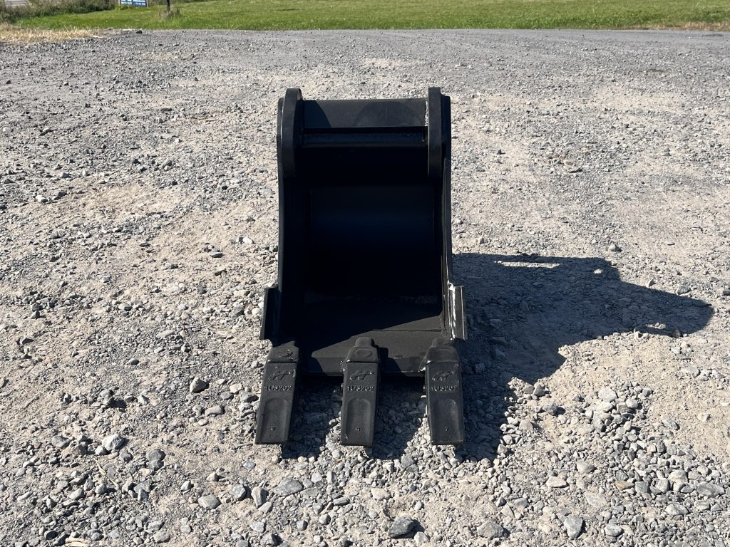 12" Bucket For Bobcat E35 - Diesel Equipment