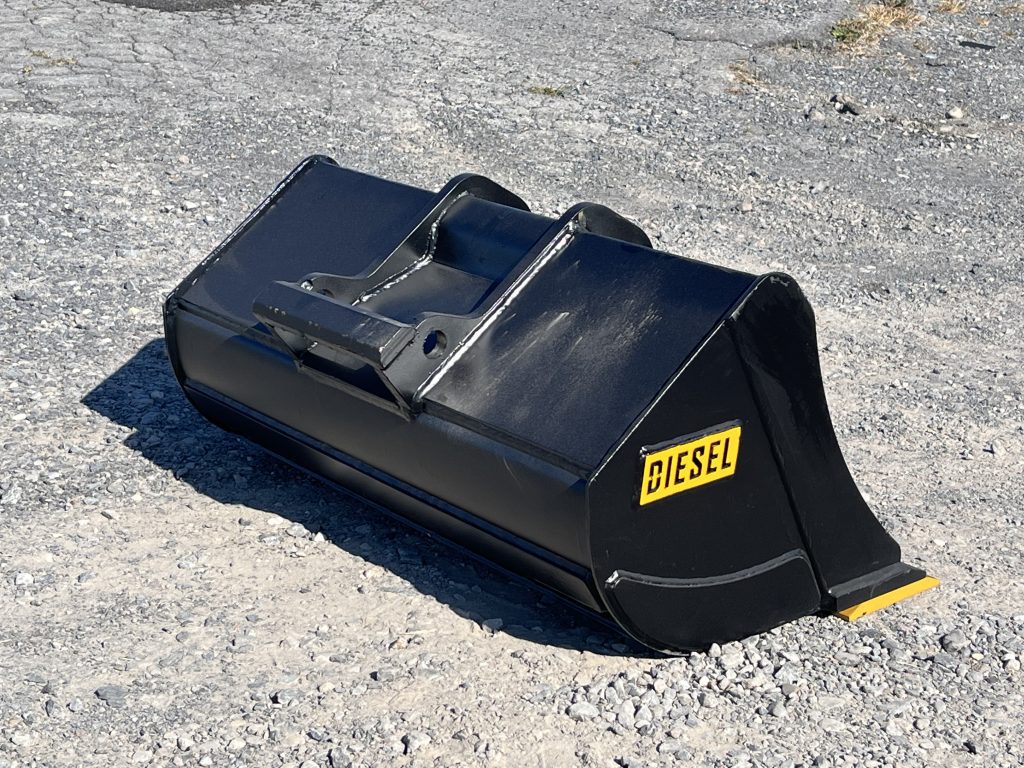 36" Ditch Cleaning Bucket for Bobcat E35 Excavator - Diesel Equipment